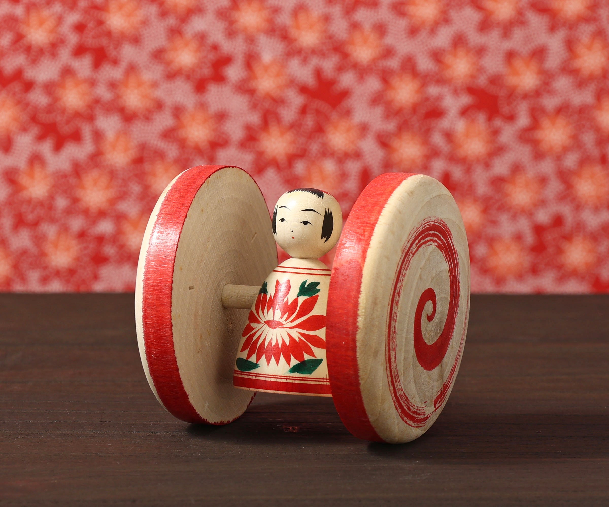 Fuku kuruma kokeshi doll | KAKIZAWA, Yoshinobu 柿澤是伸工人 | 福車こけし | Naruko ...